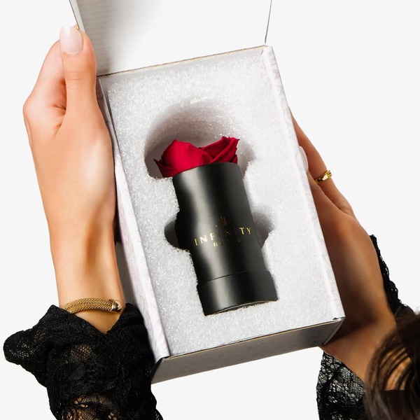 Infinity Roses | Single Rose Box