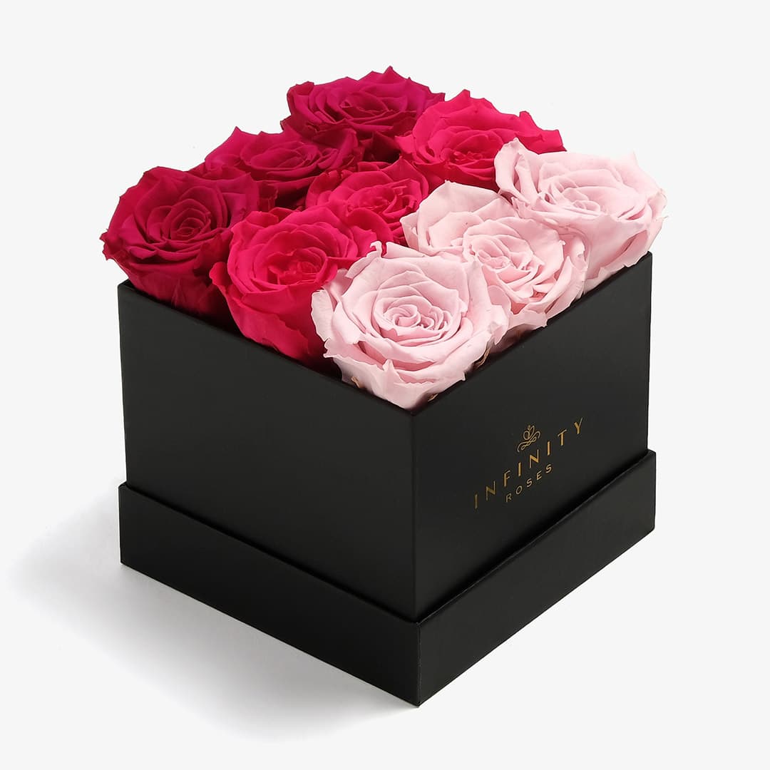 Infinity Roses | Medium Bloom Rose Box