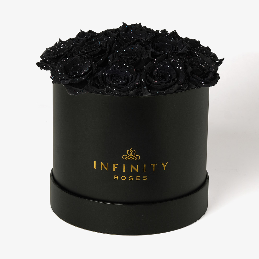 Infinity Roses | Medium Square Box